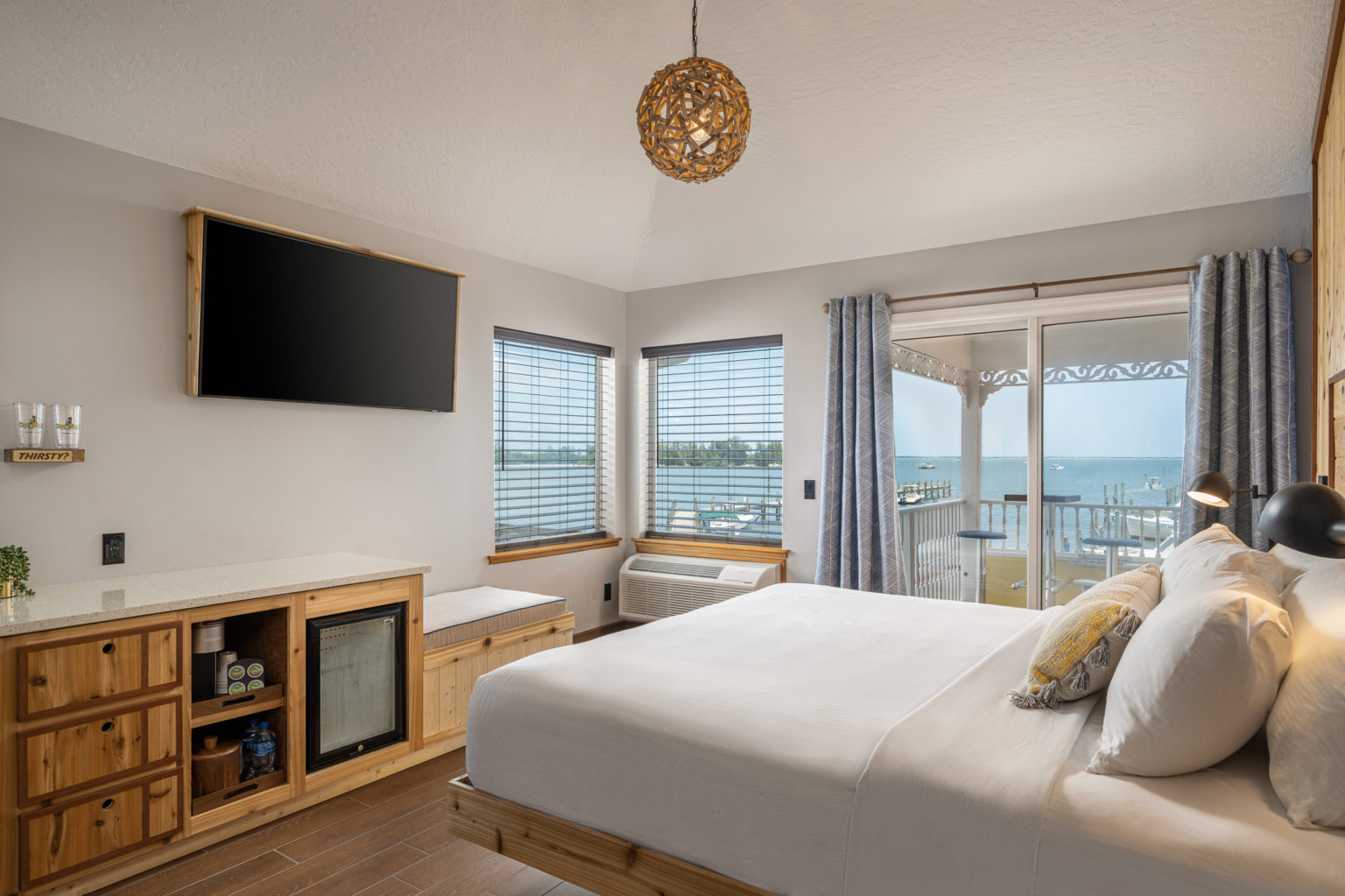 Accommodations - Capt Hiram's Resort - Sebastian FL Hotel